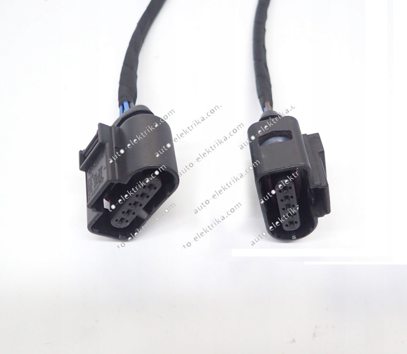 Разъем 5-ти контактный (мама) vw 8k0973705 - 239.25UAH - EU